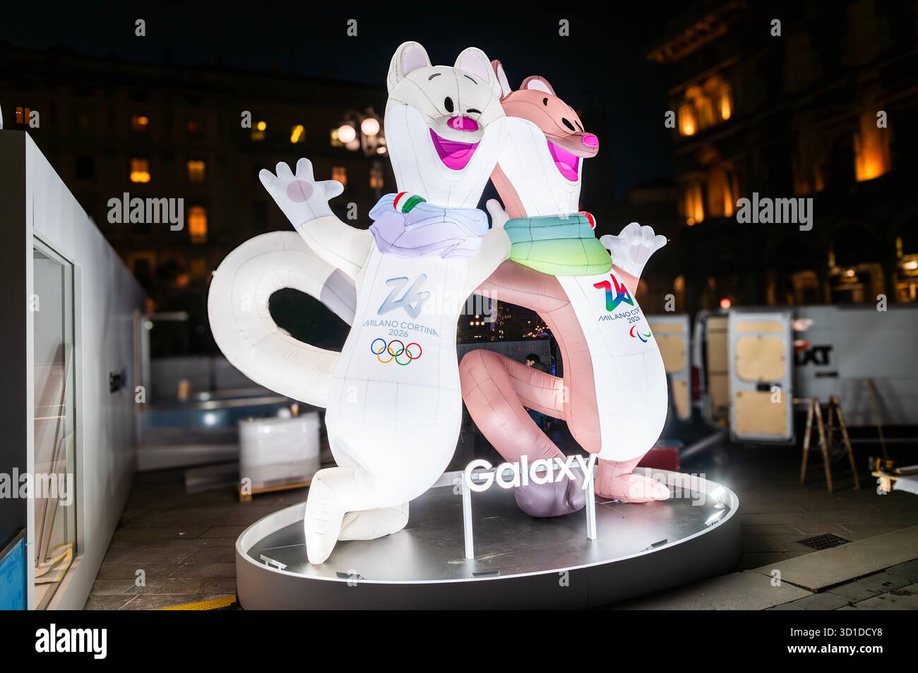 Mascots Giant Inflatable Display with Olympic Paralympic Logos ,Italy ...