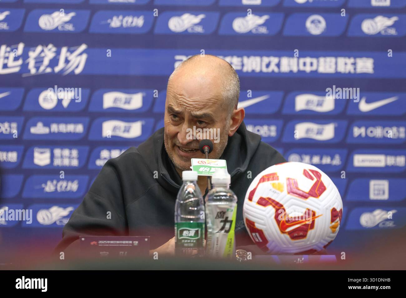 Henan Jiuzu Dukang Football Club 2-2 draw Zhejiang Professional ...