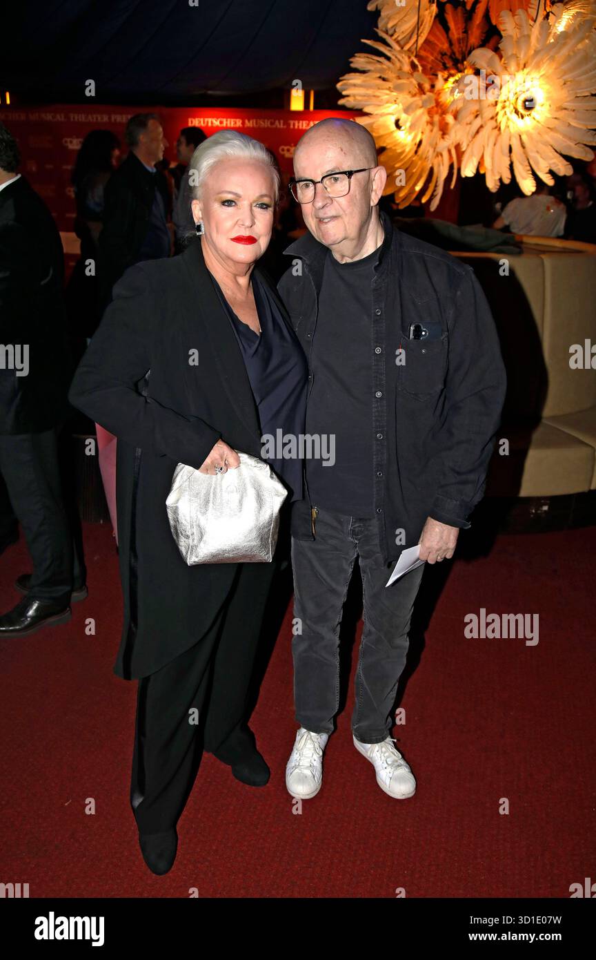Angelika Milster mit Ehemann Andre Bauer bei der Verleihung des ...