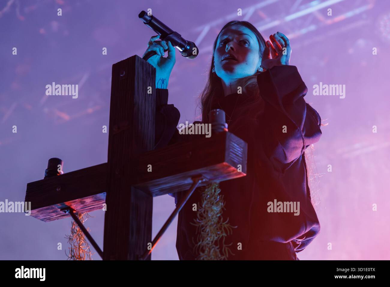 Oslo, Norway. 27th, October 2025. The American singer and songwriter ...