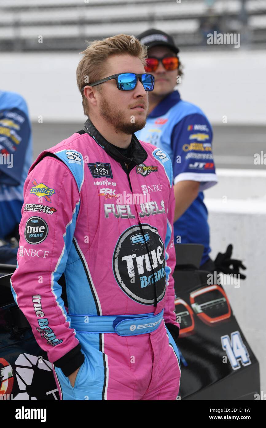 MARTINSVILLE, VA - OCTOBER 25: Garrett Smithley (#14 SS-Green Light ...