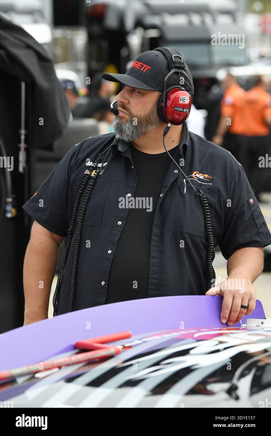 MARTINSVILLE, VA - OCTOBER 25: Jason Pohlman, crew chief for Justin ...