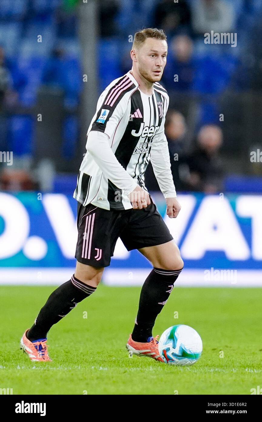 Teun Koopmeiners of Juventus FC in action during the serie Serie A ...