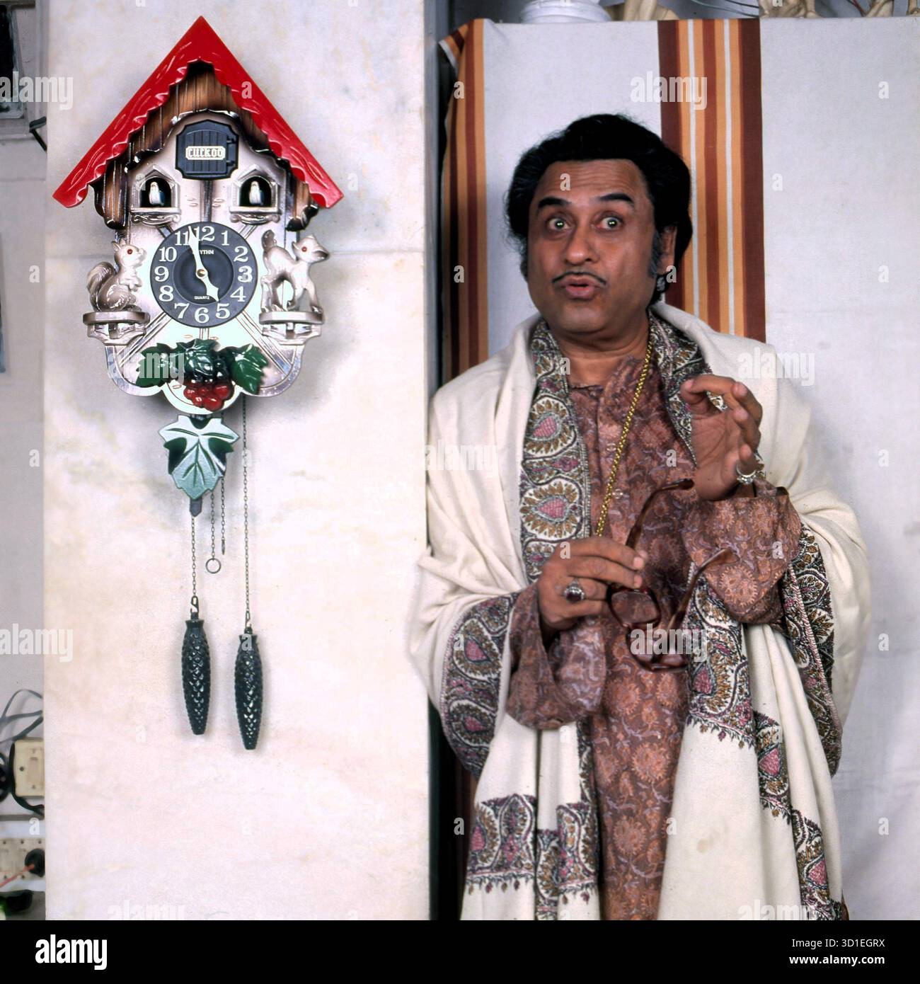 Singer kishore kumar hi-res stock photography and images - Alamy