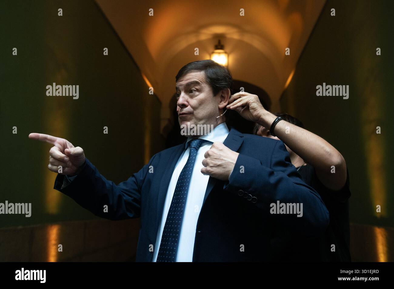 The president of the Junta de Castilla y León, Alfonso Fernández ...