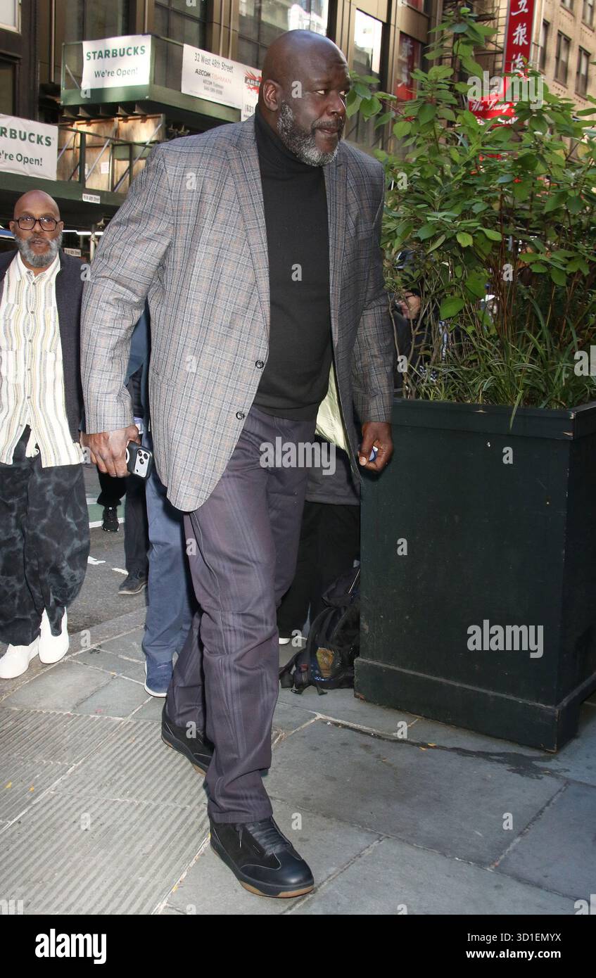 NEW YORK, NY- OCTOBER 27: Shaquille O'Neal seen at NBC's Today Show on ...