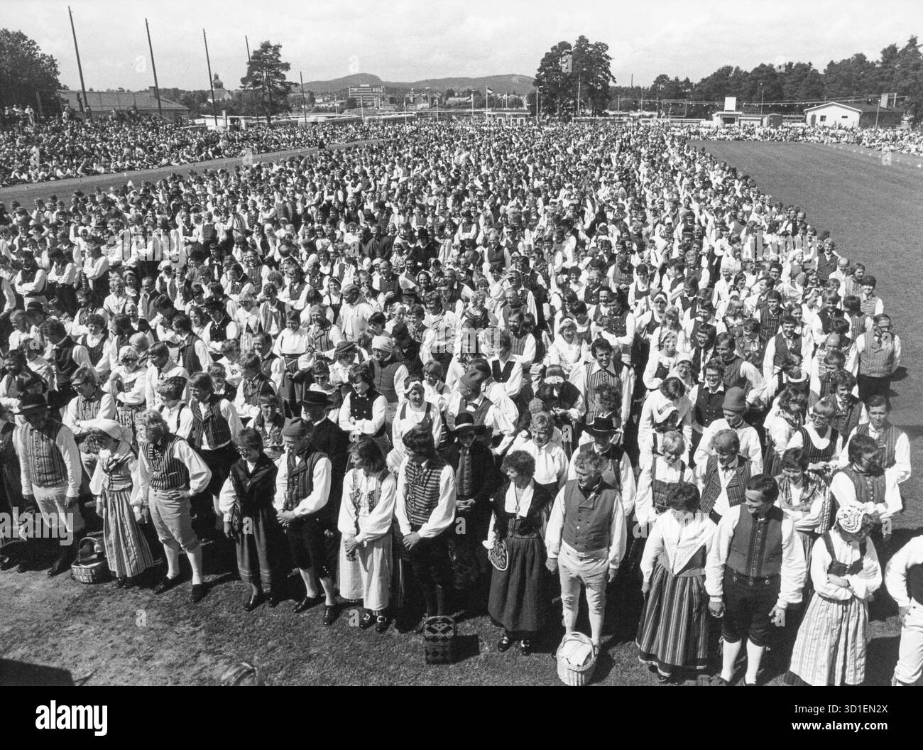 The starting field for Hälsingehambon 1999 a competition in dancing ...