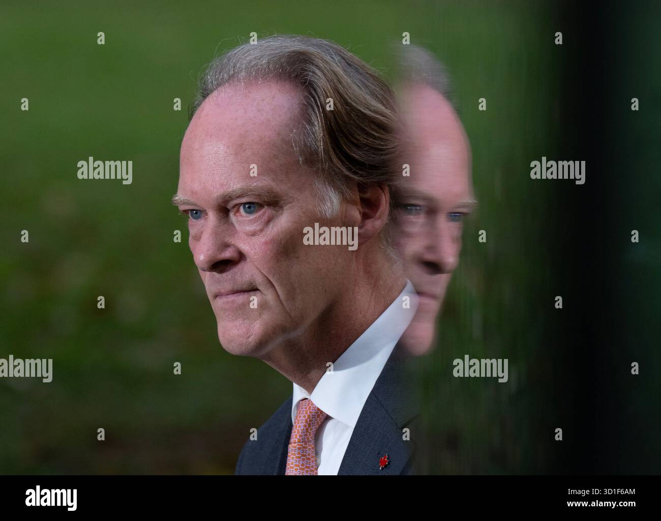 Singapore, Singapore. 28th Oct, 2025. Canadian Ambassador to Japan Ian ...