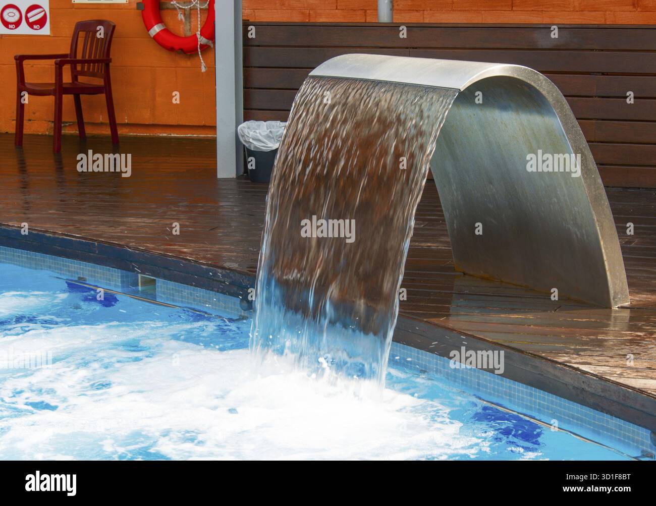 Empty Swimming pool with waterfall jet Stock Photo - Alamy
