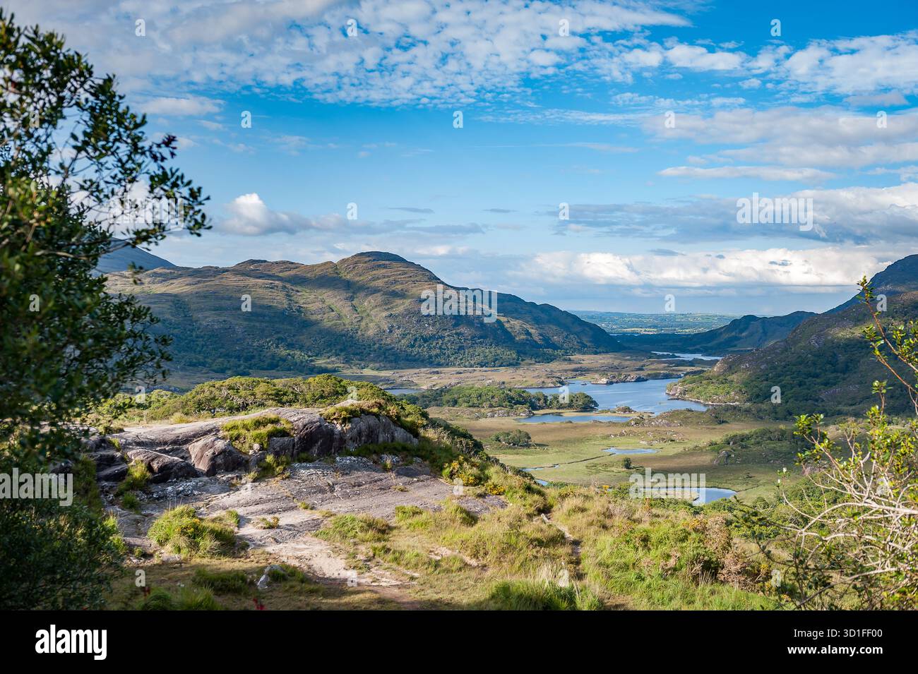 The famous "Ladies View", Ring of Kerry, one of the best panoramas in ...