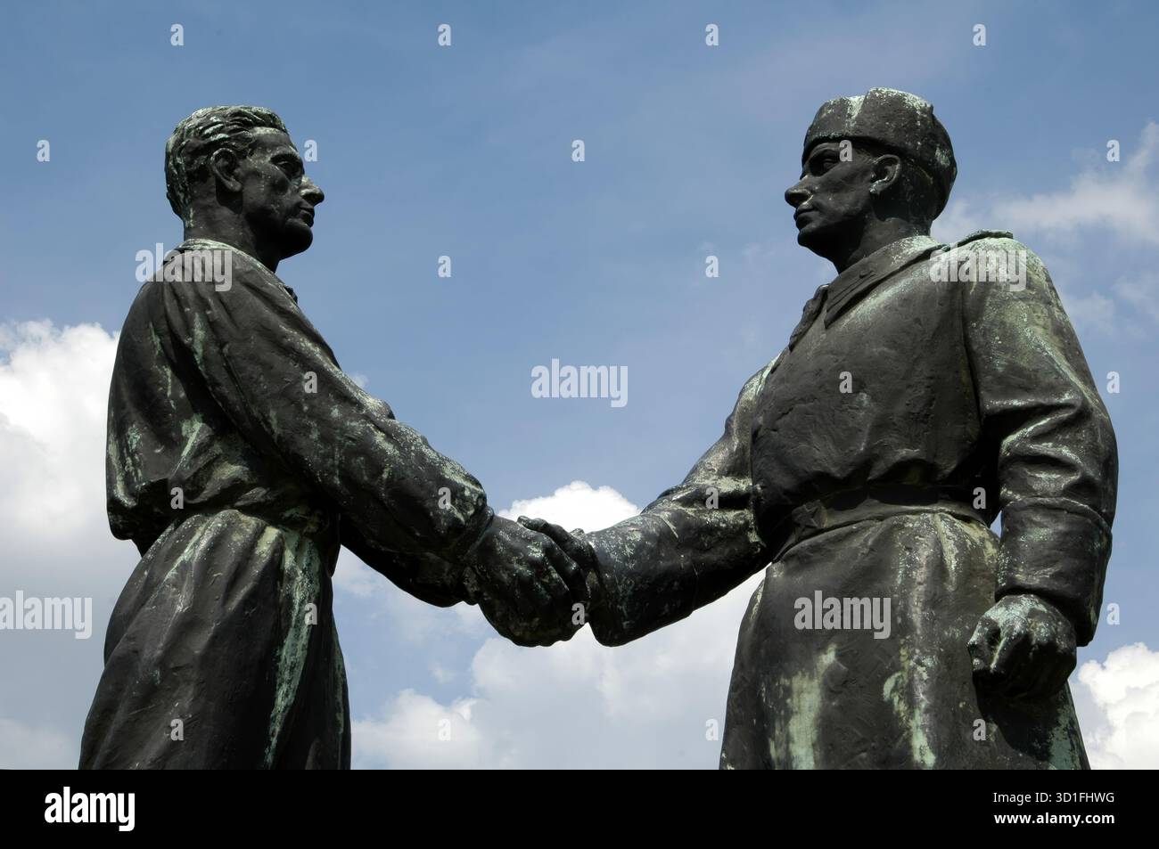 The Handshake sculpture at the Hungarian-Soviet Friendship Memorial by ...