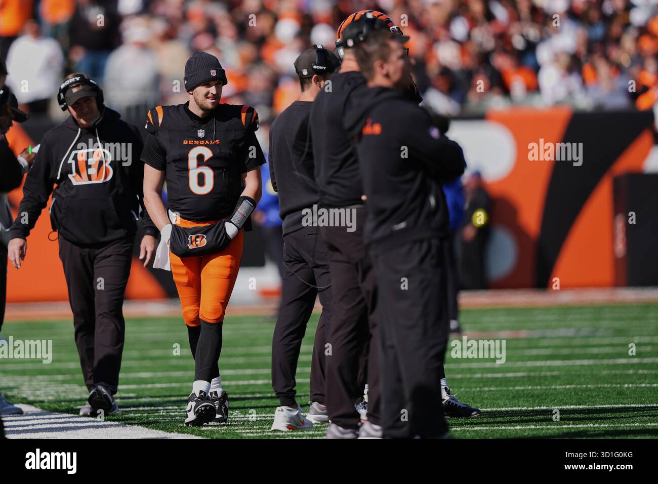 Cincinnati Bengals quarterback Jake Browning walks the sideline during ...