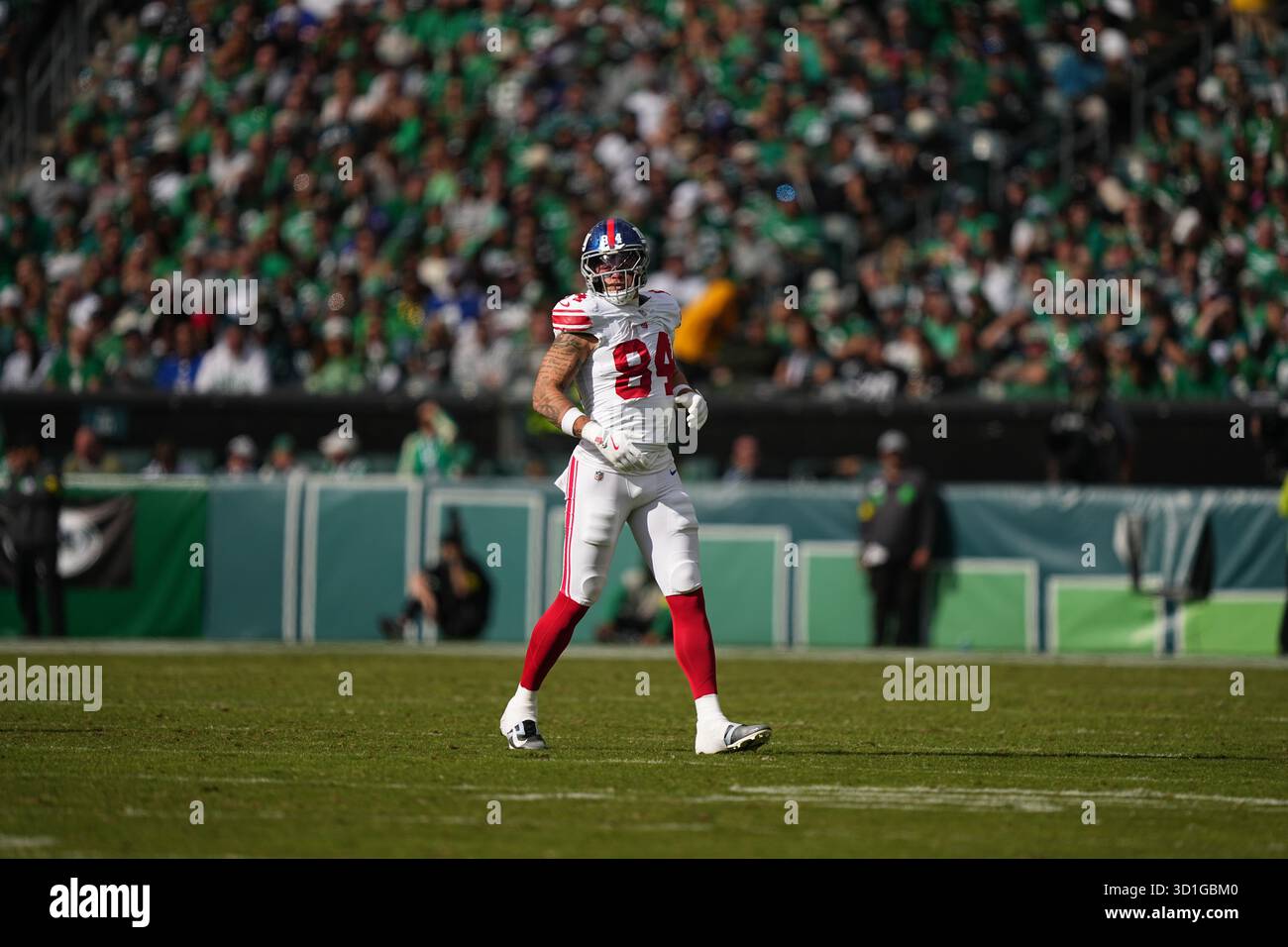 New York Giants' Theo Johnson in action during an NFL football game on ...
