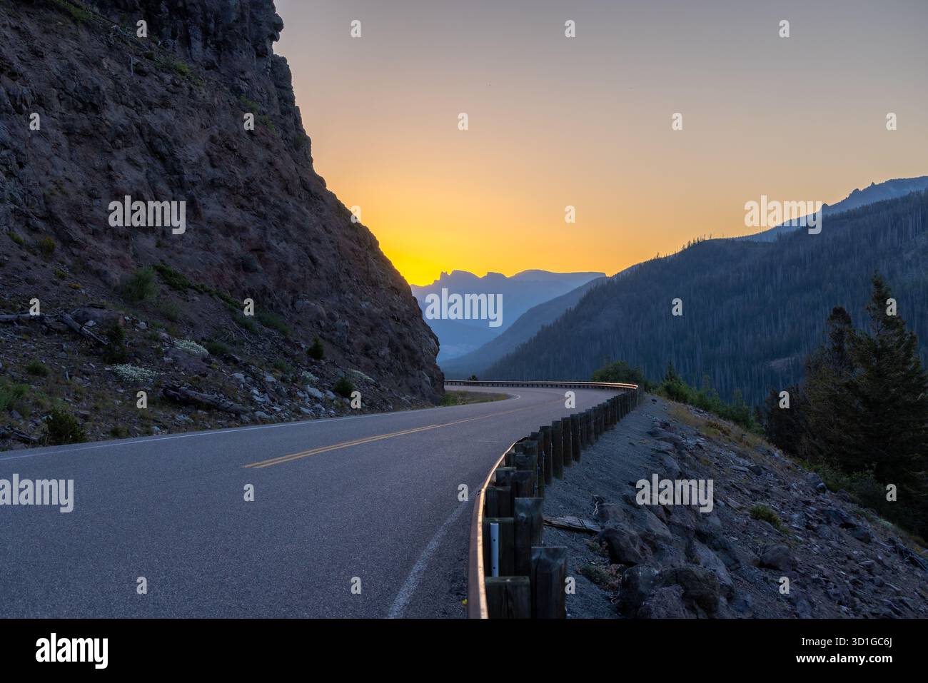 Yellowstone East Entrance Road at Sunrise Stock Photo - Alamy