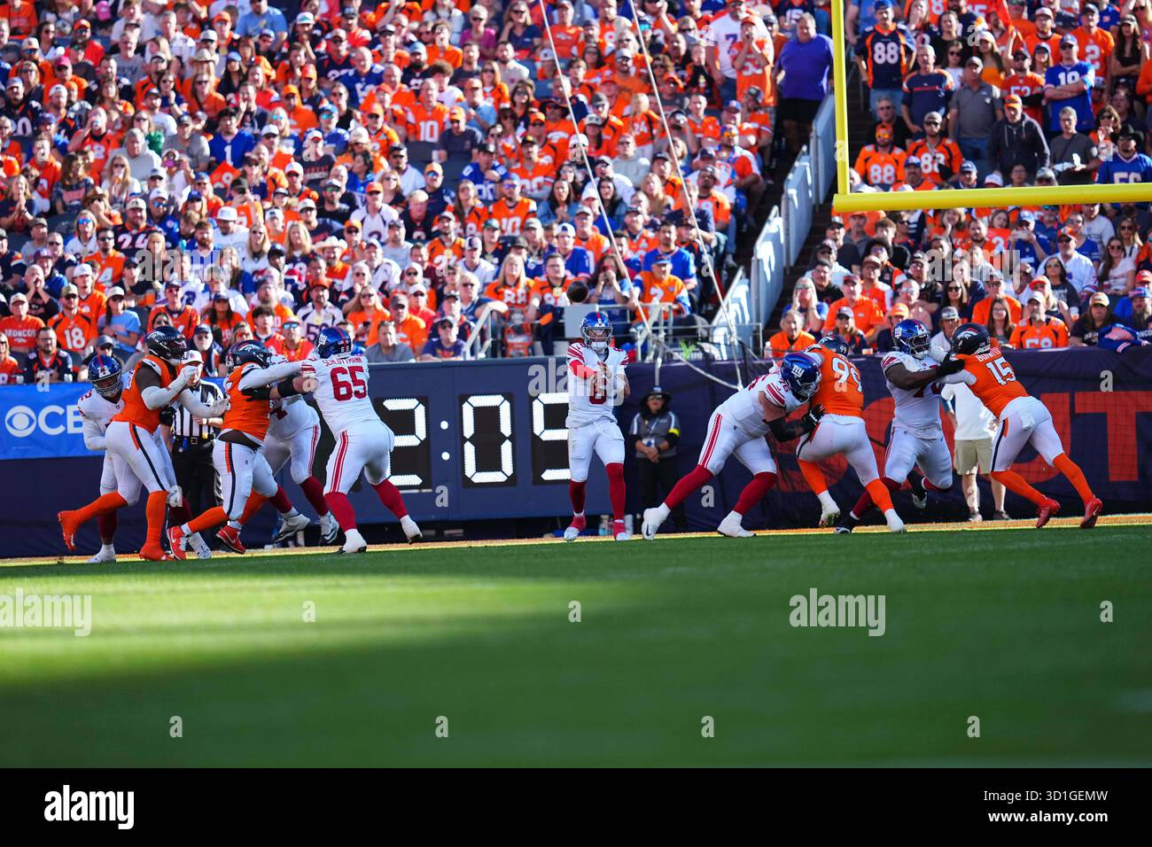 New York Giants quarterback Jaxson Dart passes against the Denver ...
