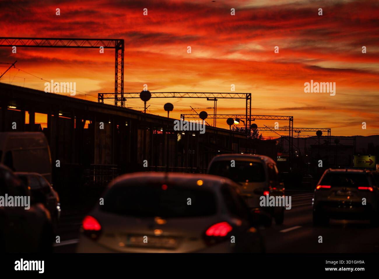 Red sunset over Zagreb on October 28 in Croatia Photo: Emica Elvedji ...