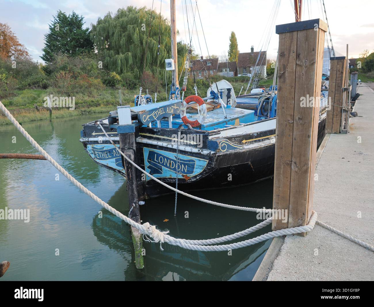 Lower Halstow, Kent, UK. 28th Oct, 2025. National historic ship Ethel ...