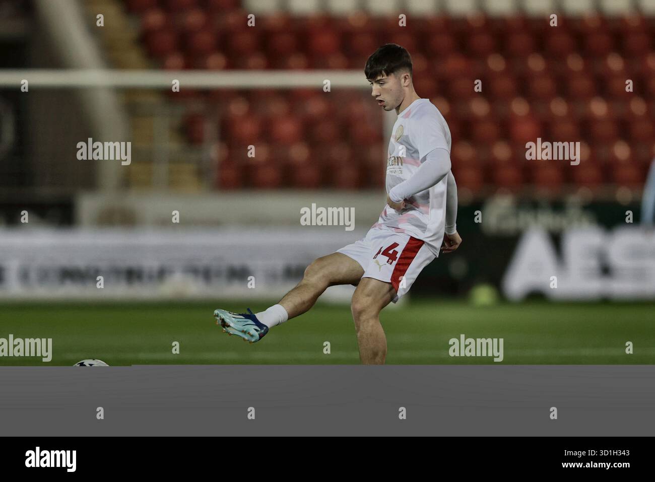 Daniel Gore of Rotherham United in the pregame warmup session during ...