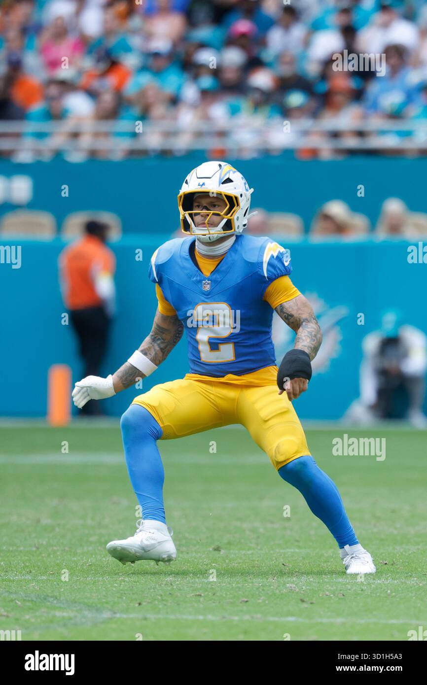 Los Angeles Chargers defensive back Elijah Molden (2) looks to defend ...