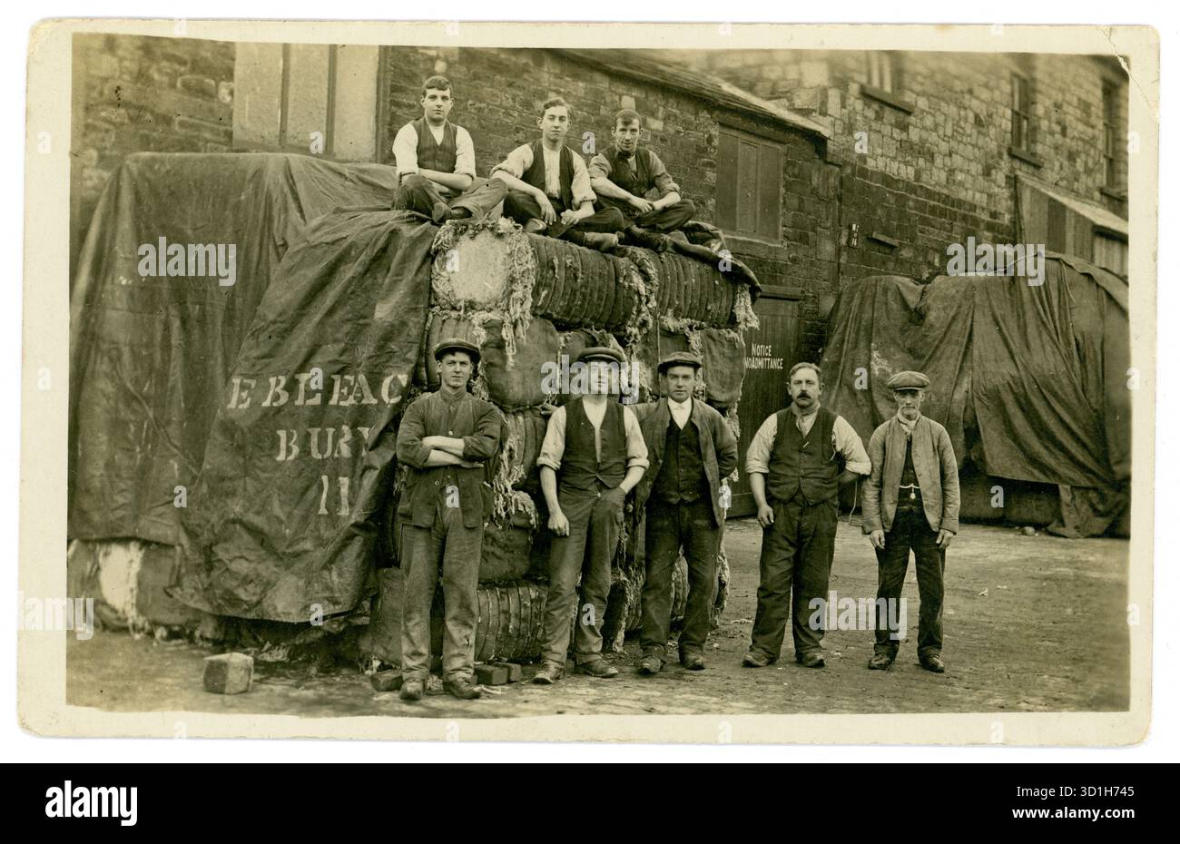 Early 1900s textile Cut Out Stock Images & Pictures - Alamy