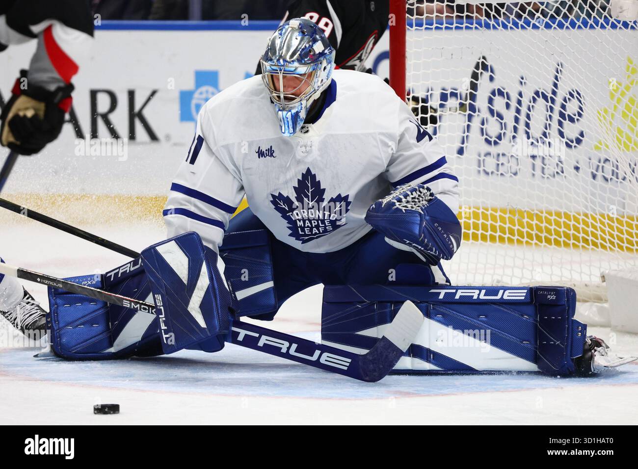 Toronto Maple Leafs goaltender Anthony Stolarz (41) makes a save in ...