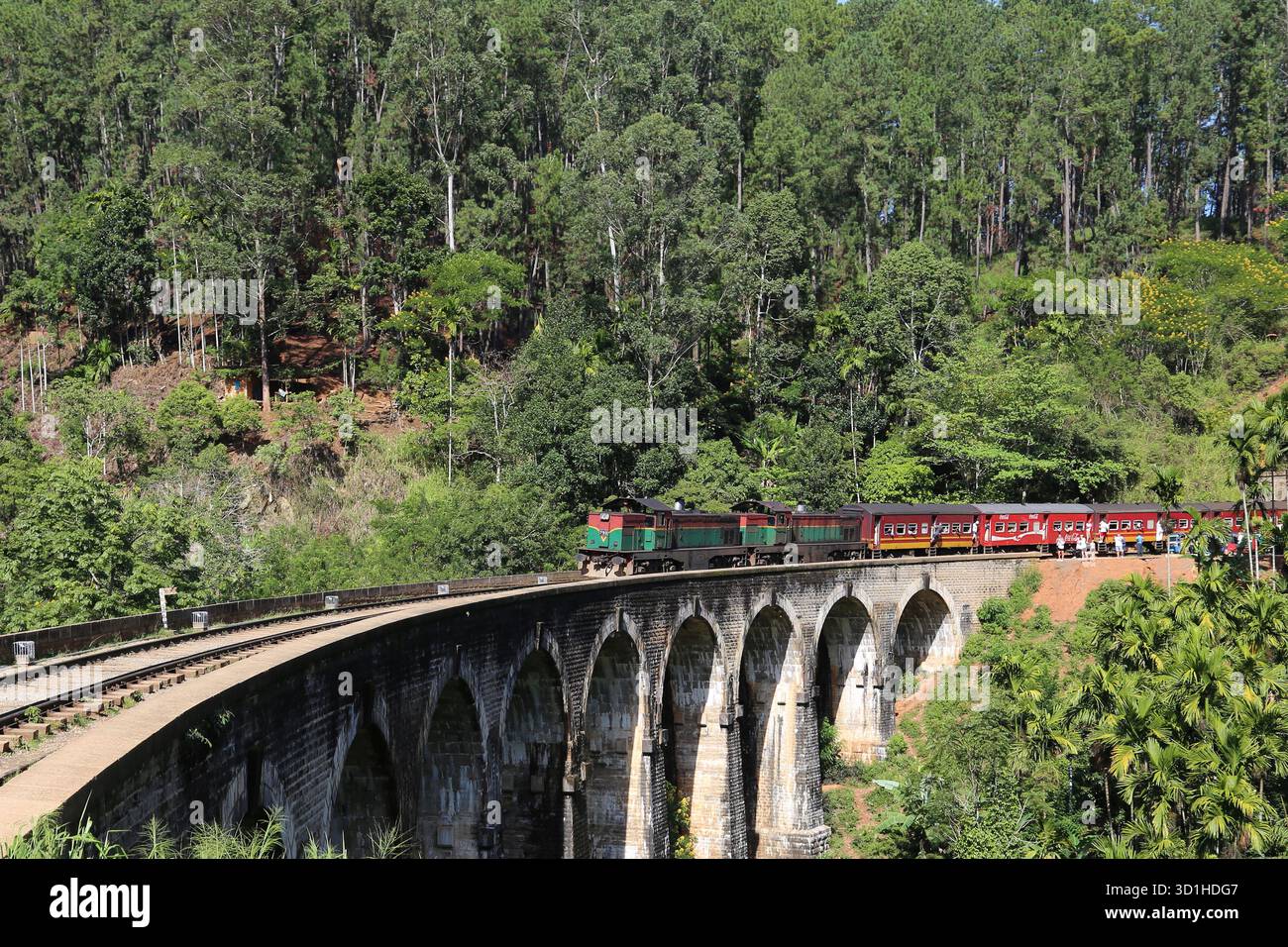 Nine Arch Bridge, Ella, Badulla District, Uva Province, Sri Lanka ...