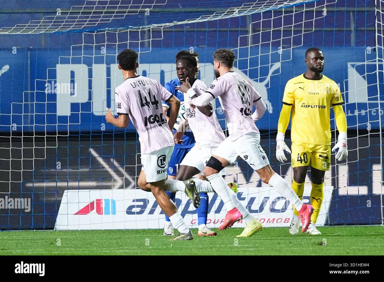 26 Yvan IKIA DIMI (asc) during the Ligue 2 BKT match between Troyes and ...