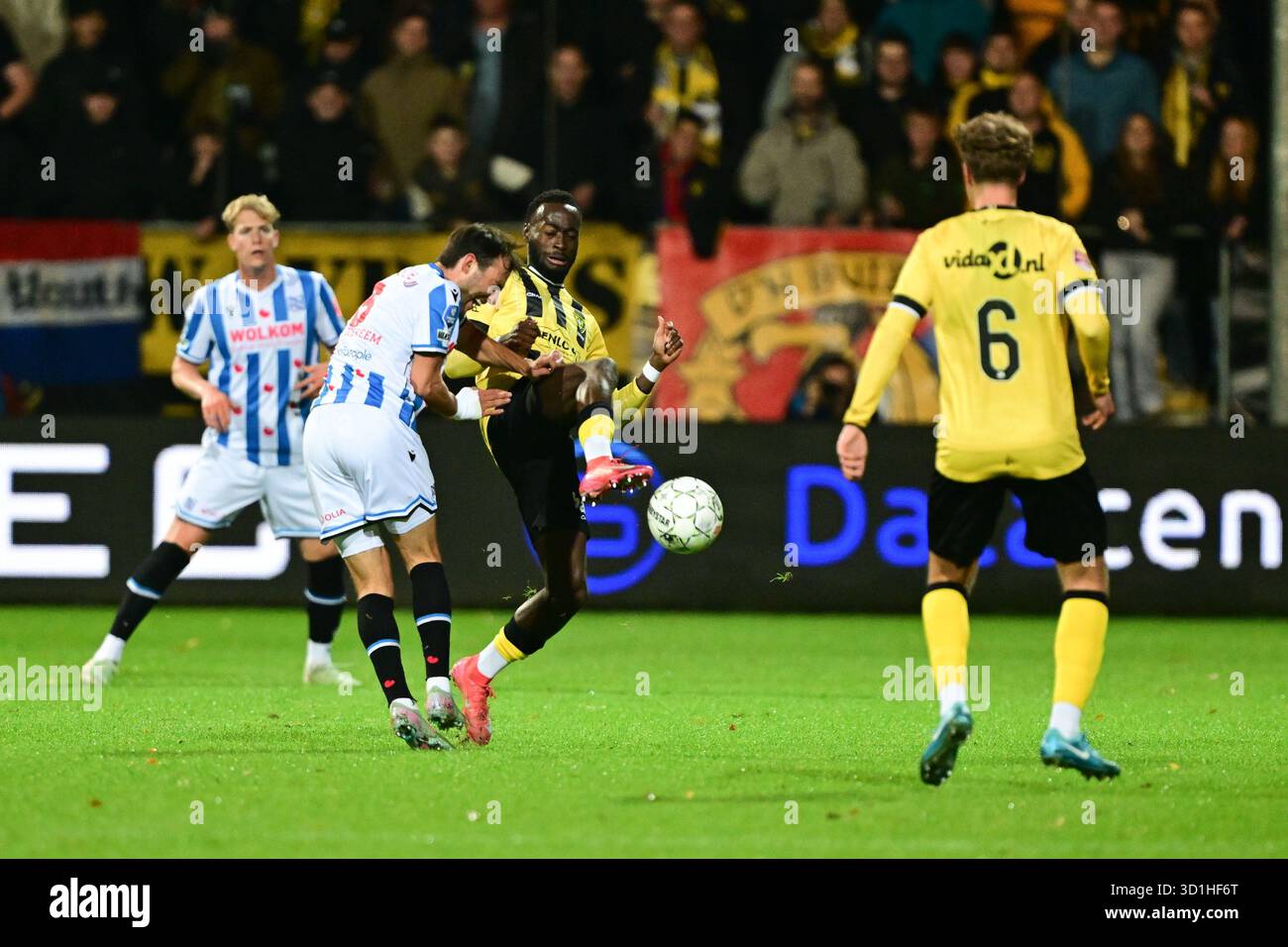 VENLO , 28-10-2025 , Stadium de Koel , season 2025 / 2026 , Dutch KNVB ...