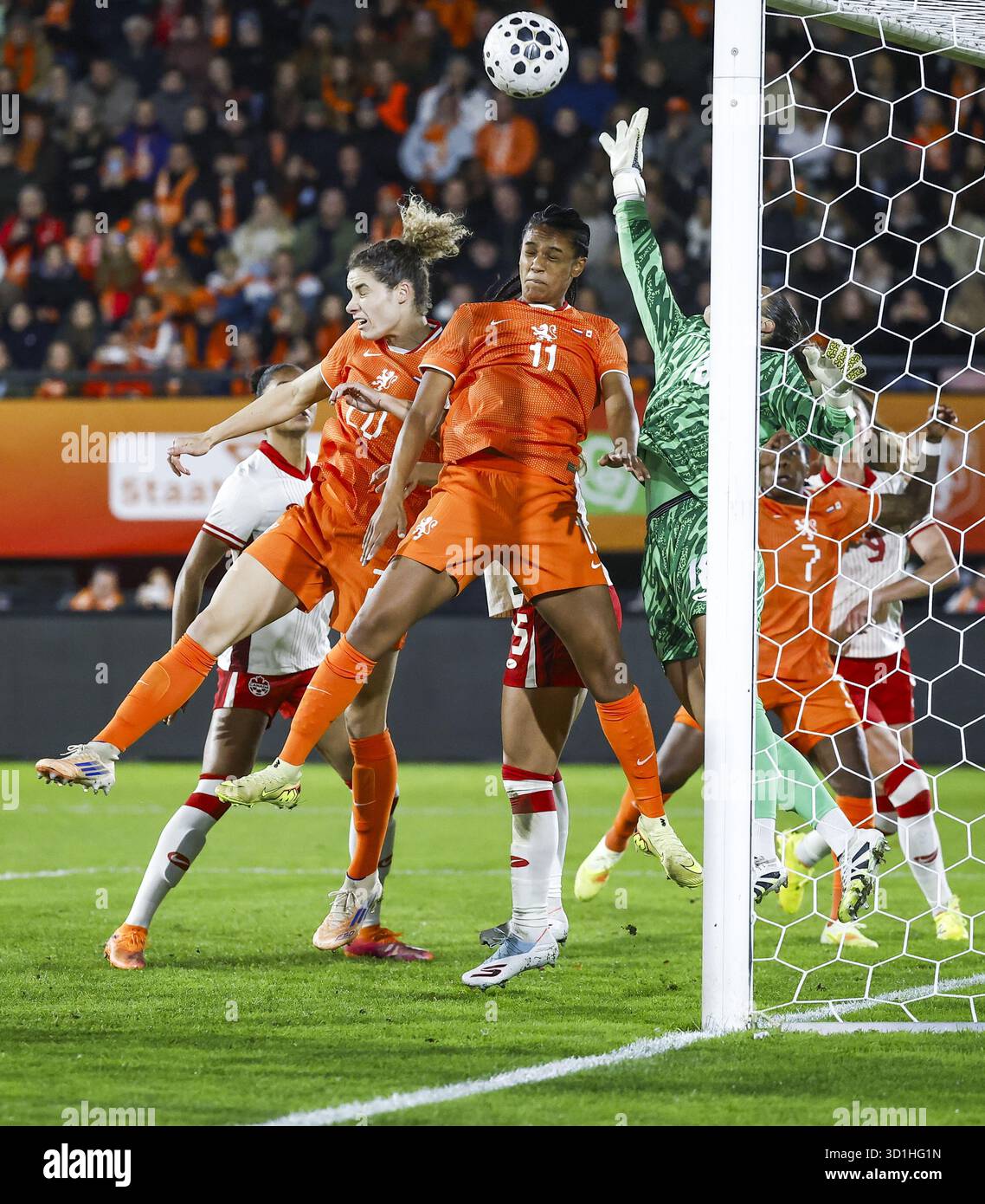 NIJMEGEN - (L-R) Dominique Janssen of the Netherlands, Esmee Brugts of ...