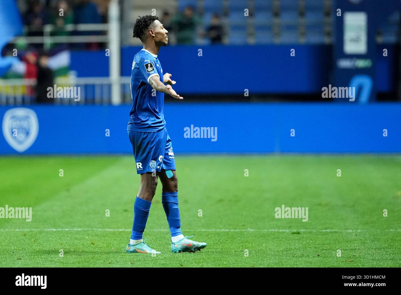 21 Tawfik BENTAYEB (estac) during the Ligue 2 BKT match between Troyes ...
