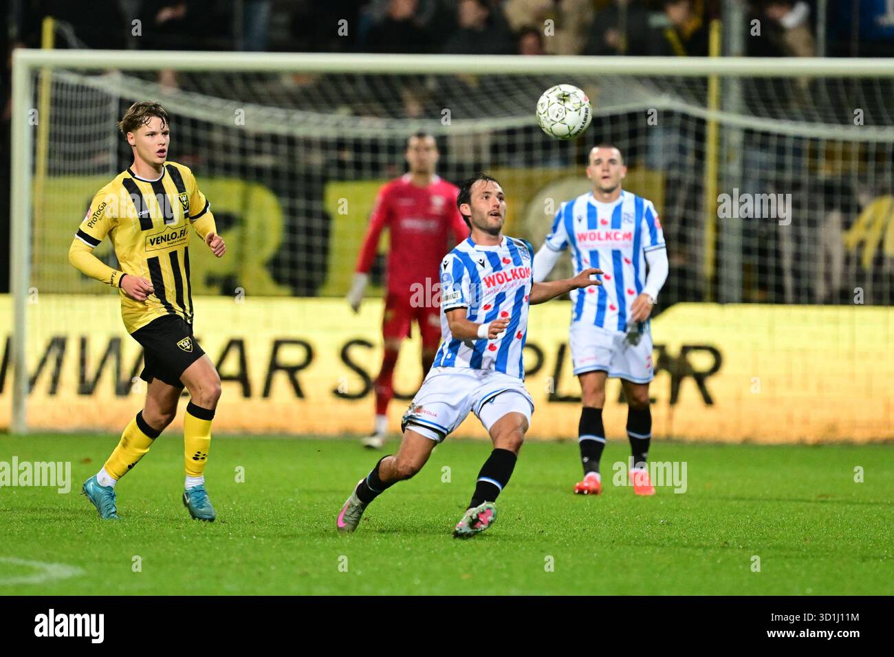 VENLO , 28-10-2025 , Stadium de Koel , season 2025 / 2026 , Dutch KNVB ...