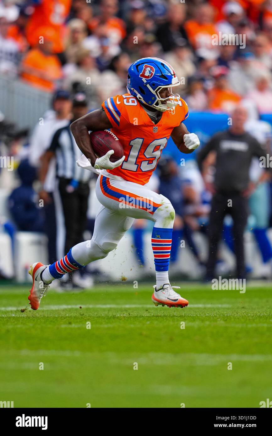 Denver Broncos wide receiver Marvin Mims Jr. (19) runs against the ...