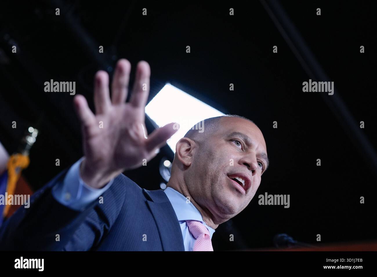 House Minority Leader Hakeem Jeffries, D-N.Y., speaks during a news ...