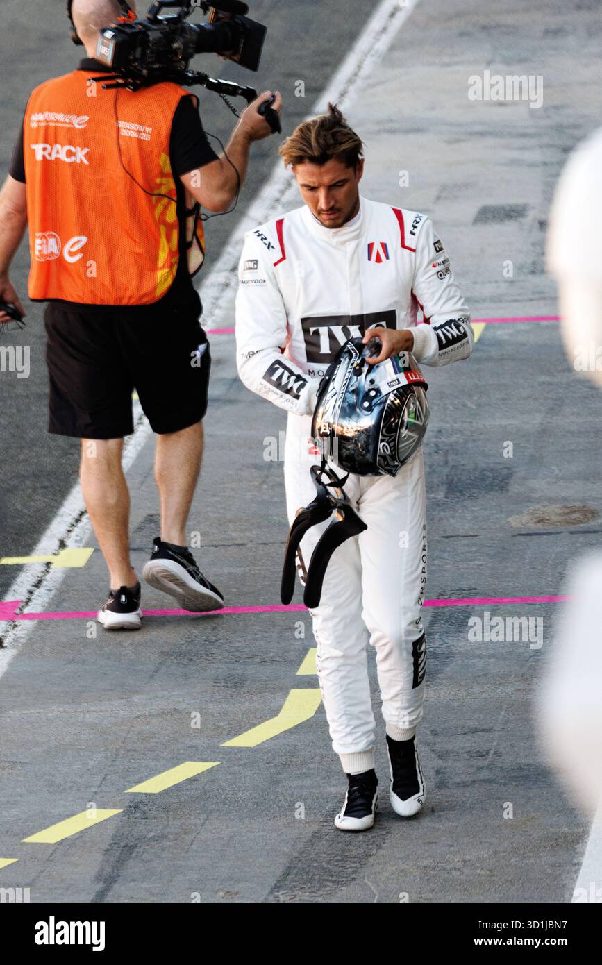 Valencia, Spain. 28th Oct 2025. Jake Dennis of Andretti Formula E Team ...