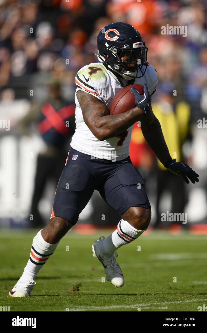 Chicago Bears running back D'Andre Swift (4) in action during the ...