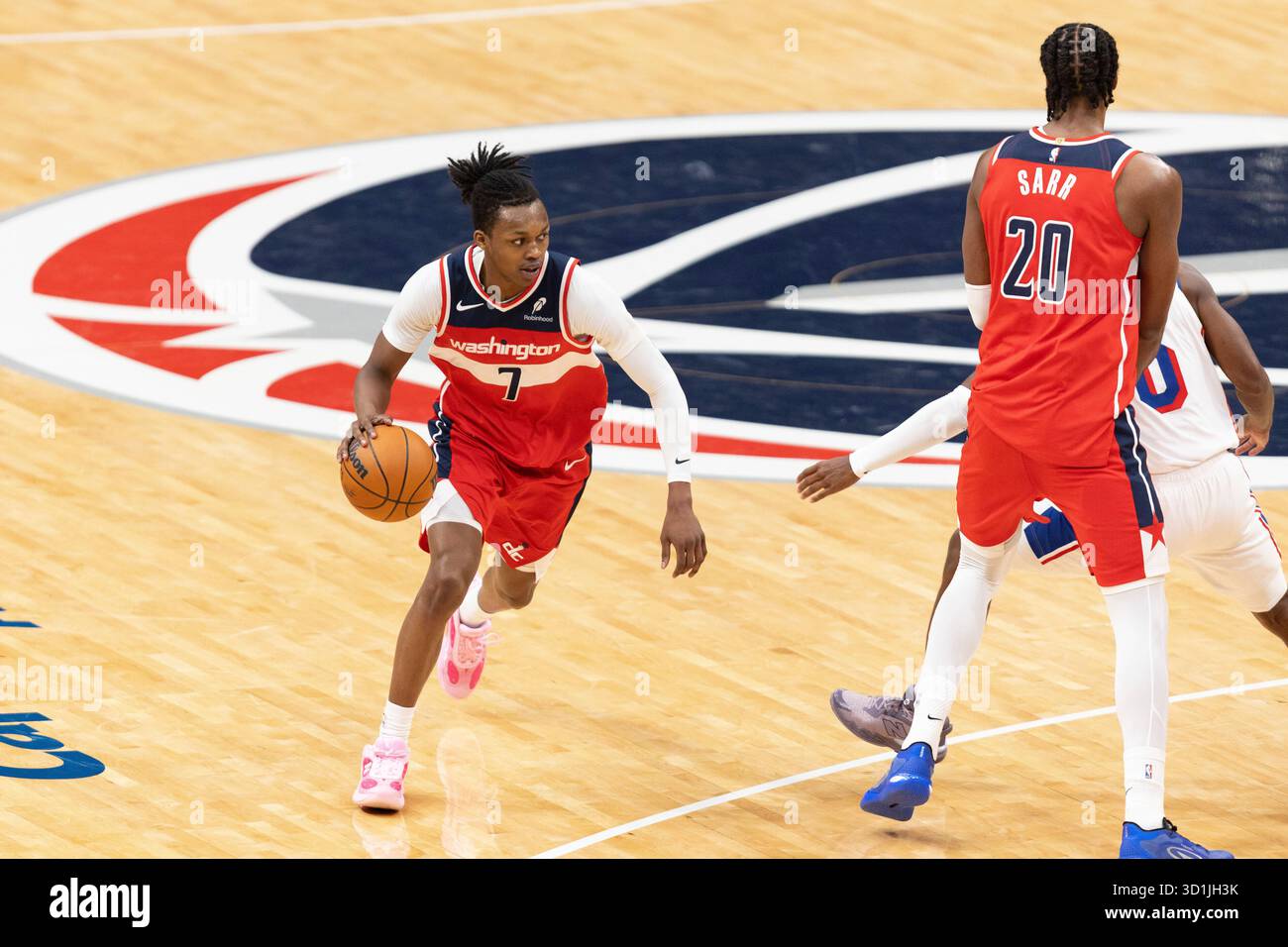 WASHINGTON, DC - OCTOBER 26: Washington Wizards guard Bub Carrington (7 ...