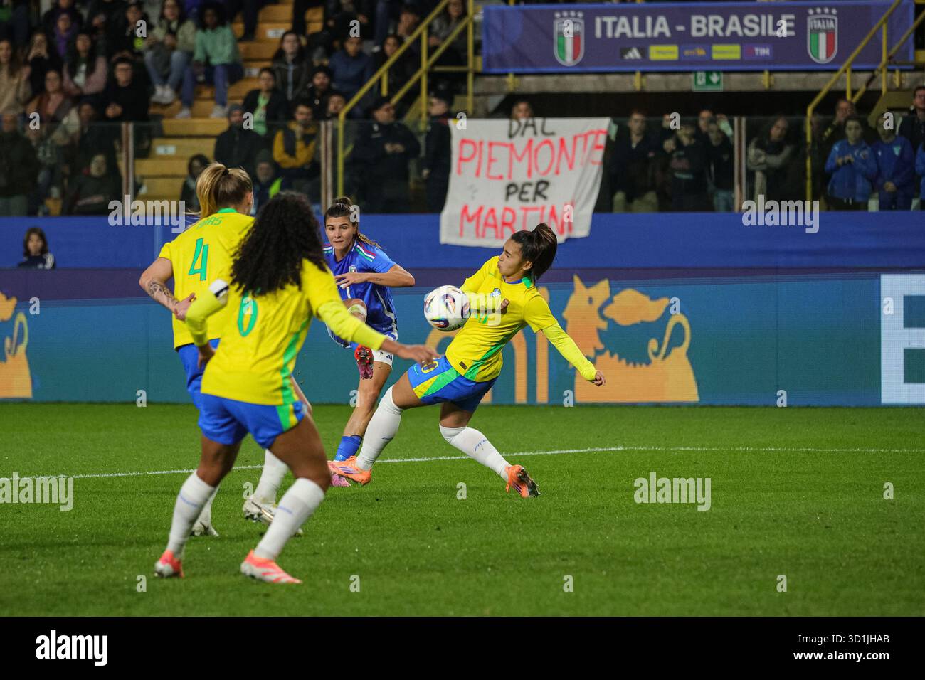 Sofia Cantore (Italy) kicks the ball during Italy Women vs Brazil Women ...