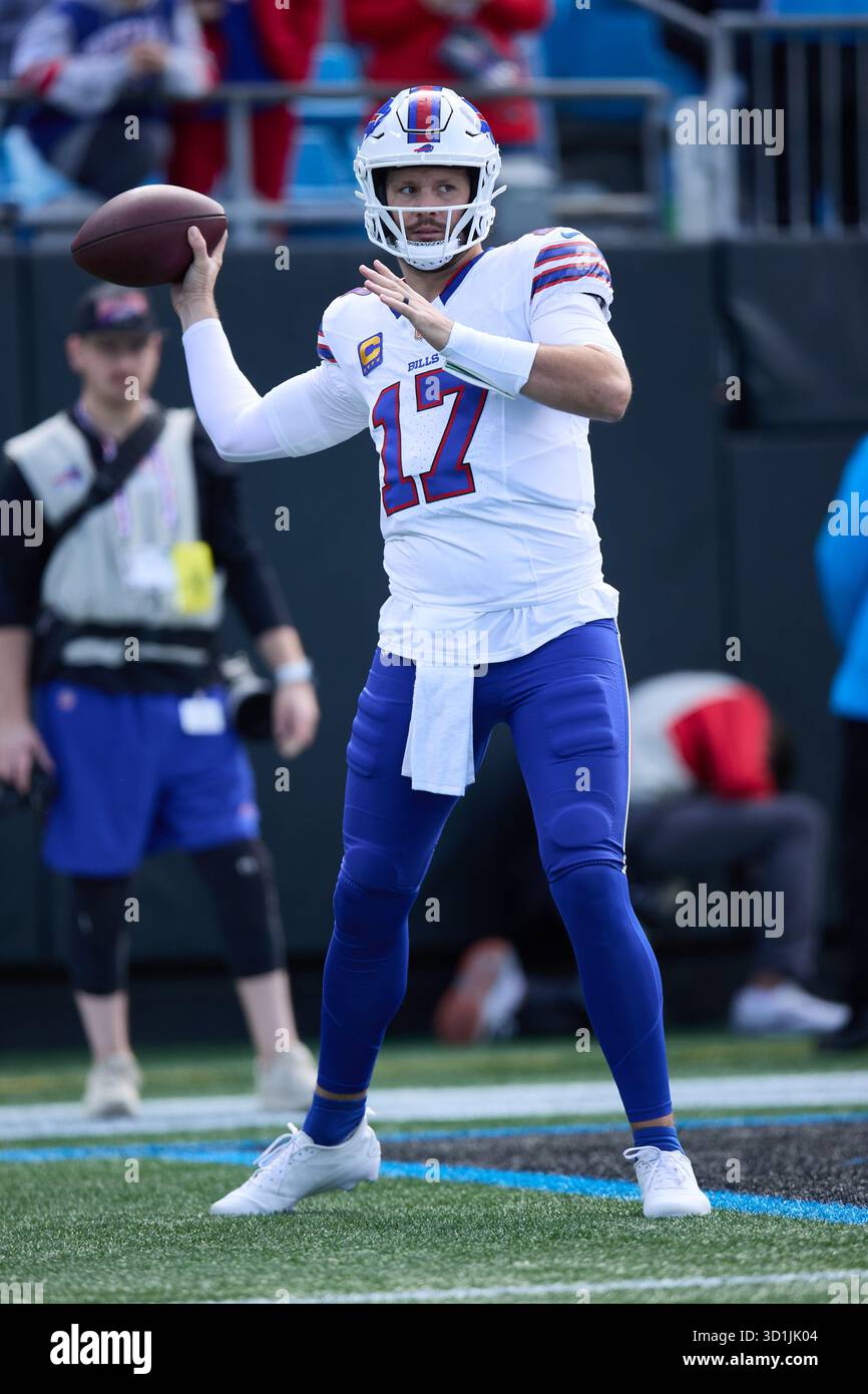 Buffalo Bills quarterback Josh Allen (17) warms up prior to an NFL ...