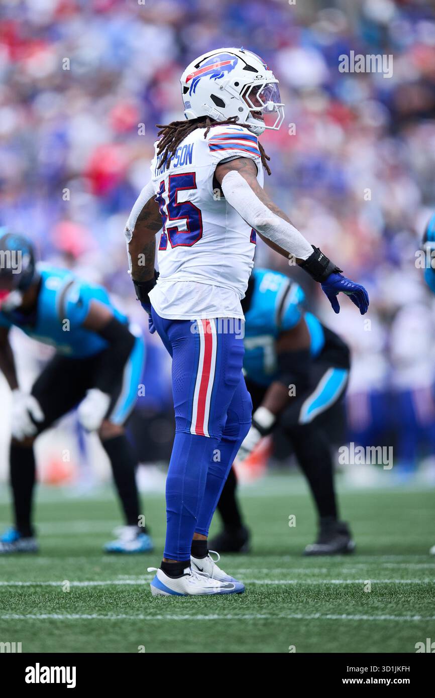 Buffalo Bills outside linebacker Shaq Thompson (45) lines up on defense ...