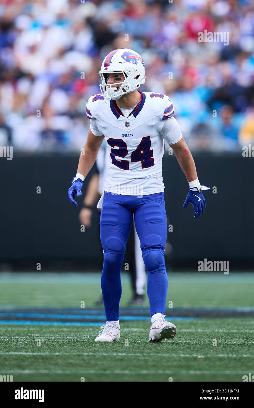 Buffalo Bills safety Cole Bishop (24) lines up on defense during an NFL ...
