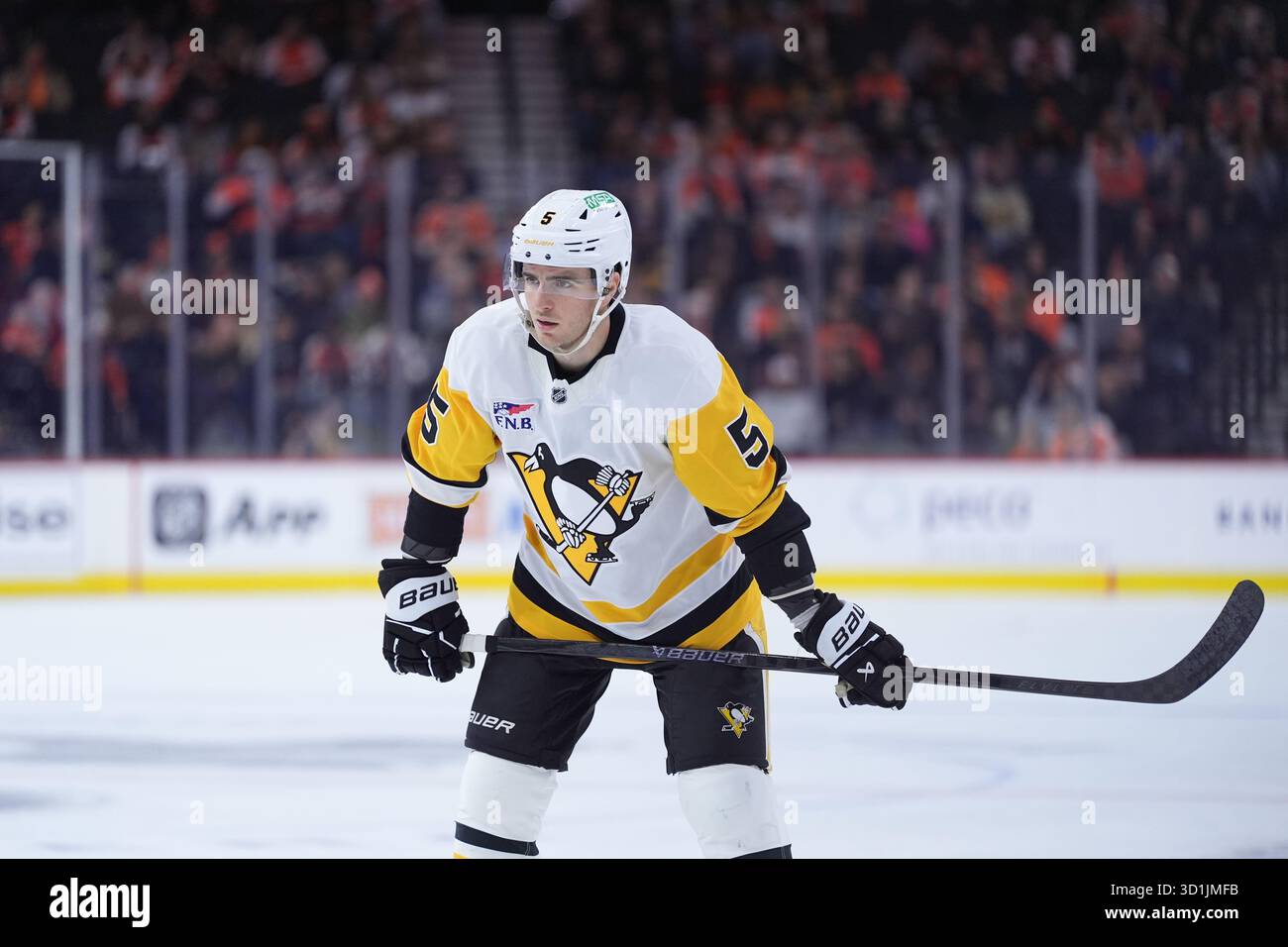 Pittsburgh Penguins' Ryan Shea plays during an NHL hockey game, Tuesday ...