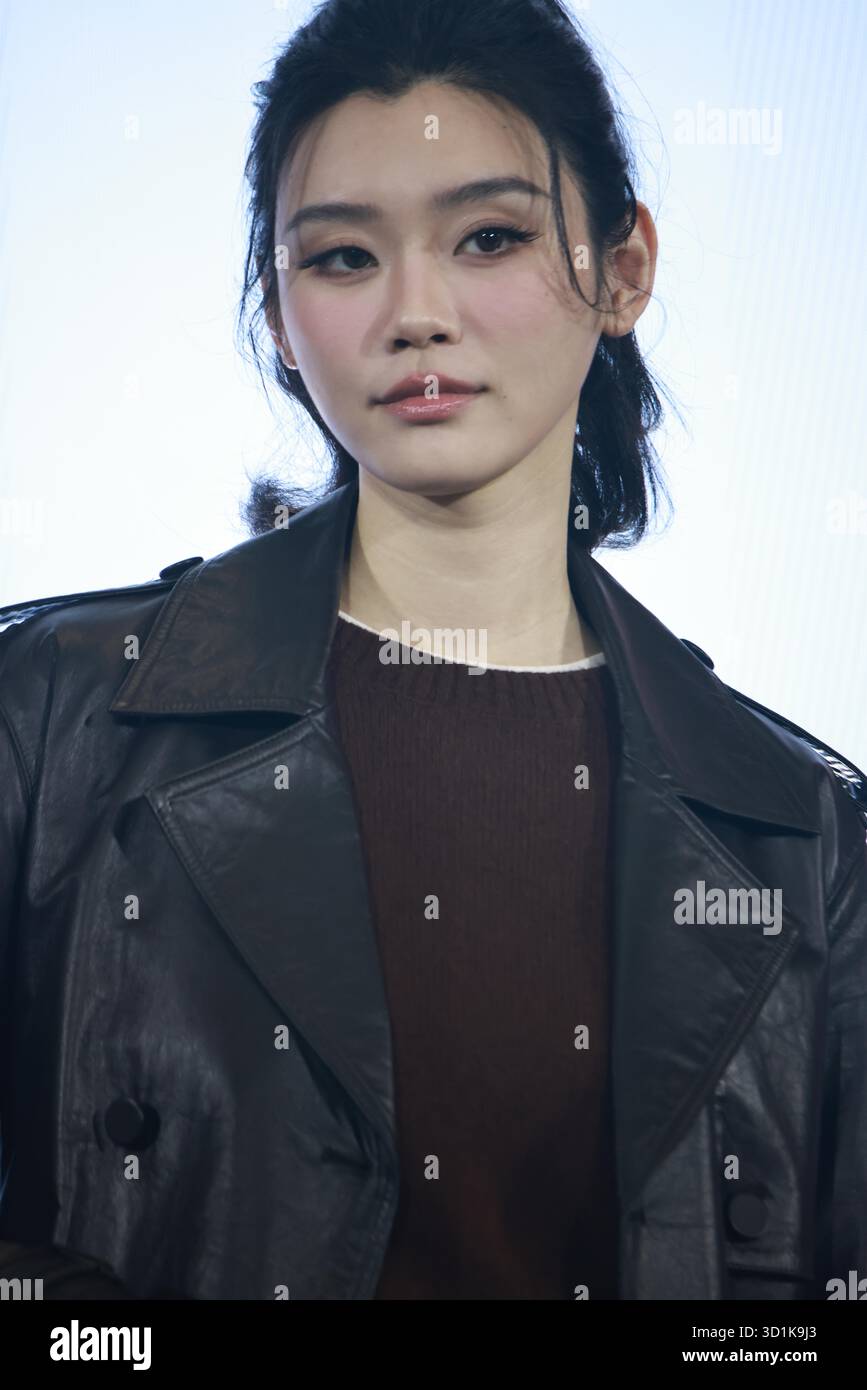 Chinese model Ming Xi attends an activity in Shanghai, China, 26 ...