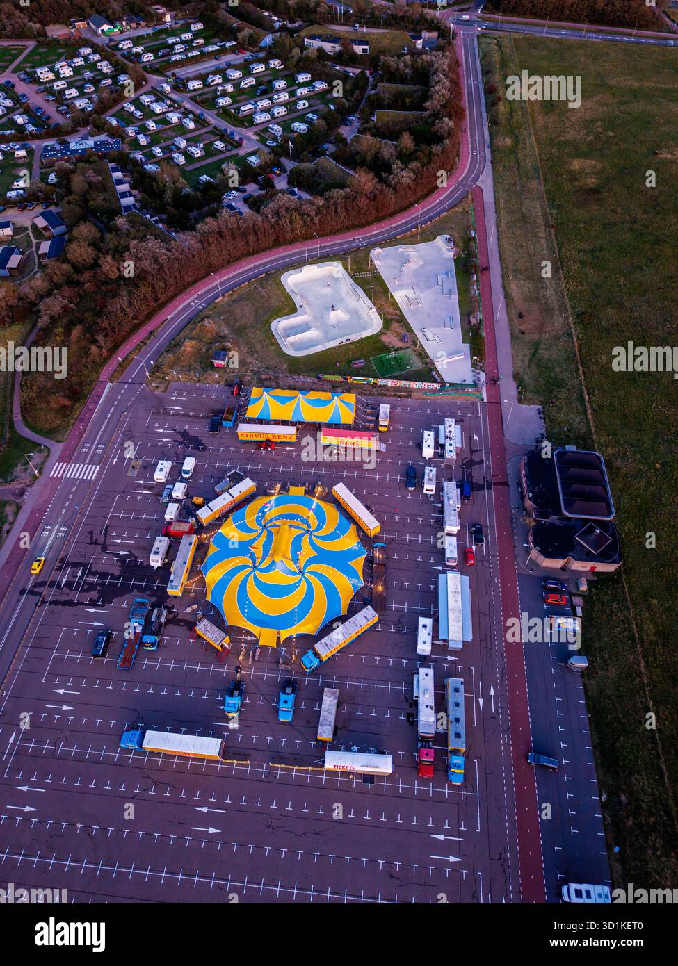Aerial view circus setup hi-res stock photography and images - Alamy