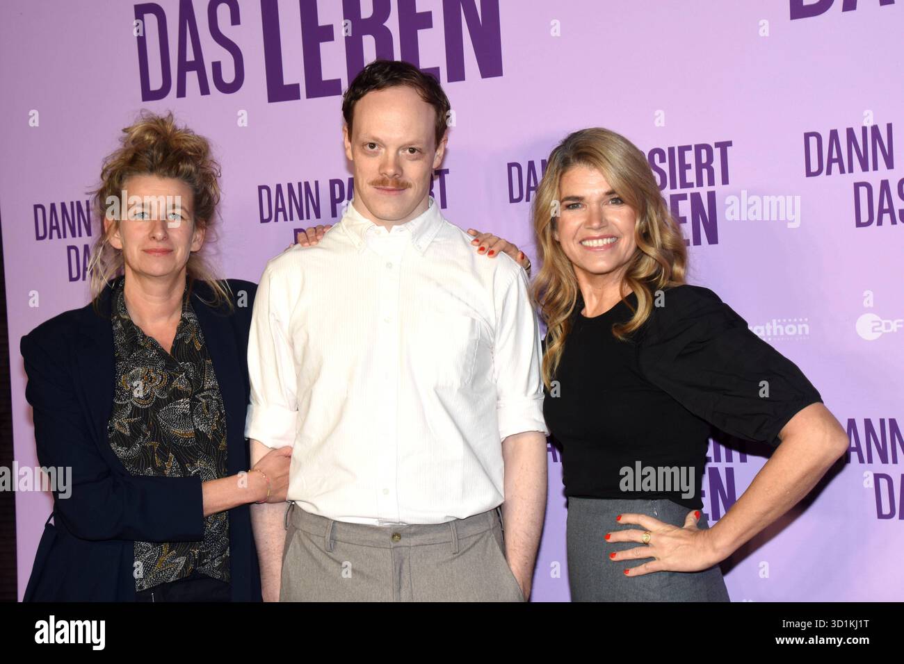 Neele Leana Vollmar.Regisseurin Drehbuchautorin Lars Rueppel ...