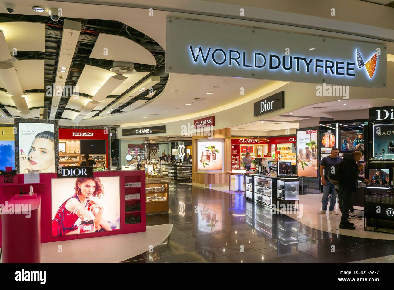 Perfume brands on display hi-res stock photography and images - Alamy