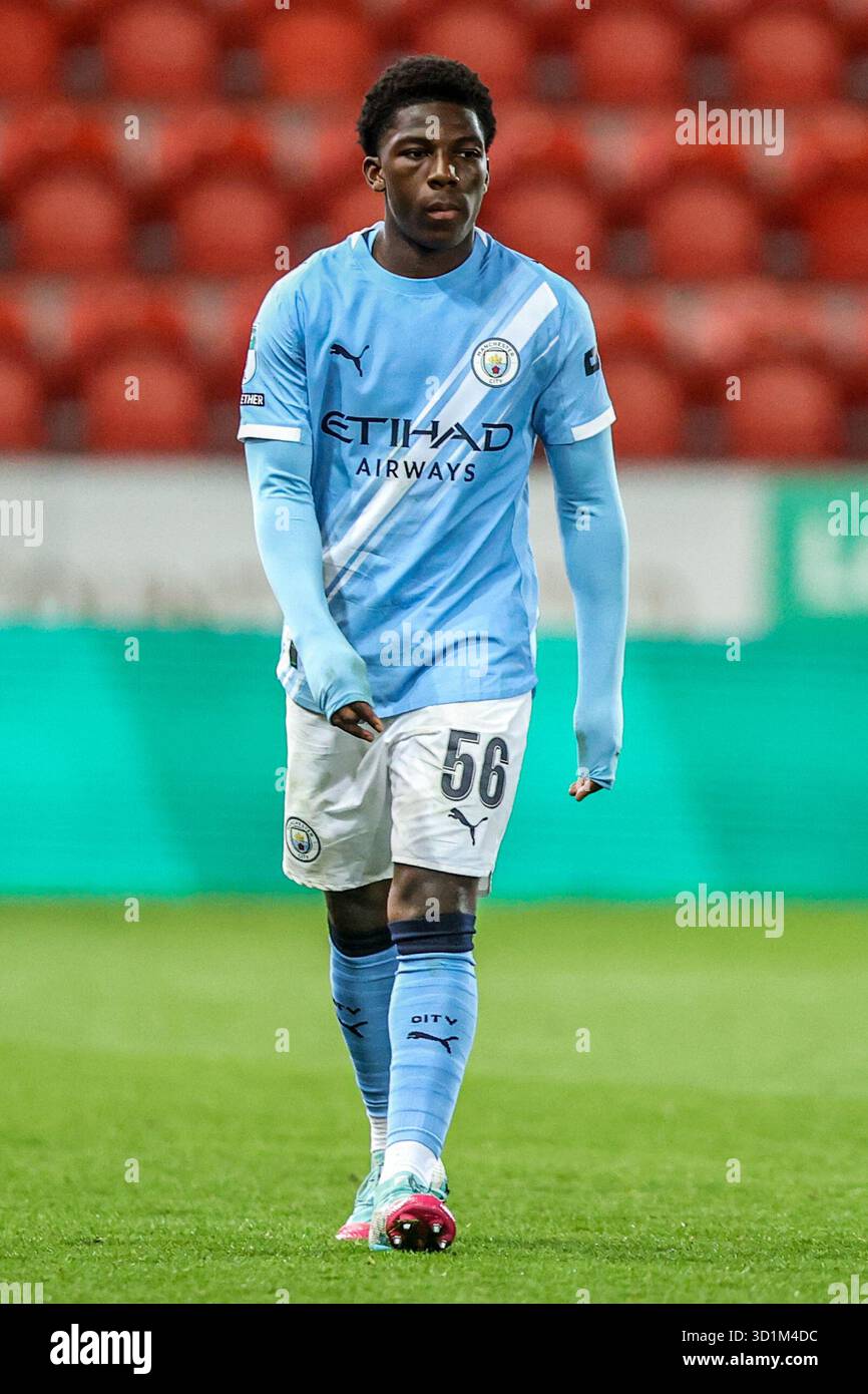 Ryan McAidoo of Manchester City during the The Vertu Trophy Northern ...