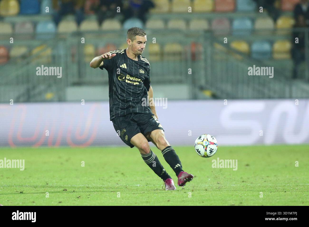 Ivan Marconi of Virtus Entella Chiavari is in action during the 9th day ...