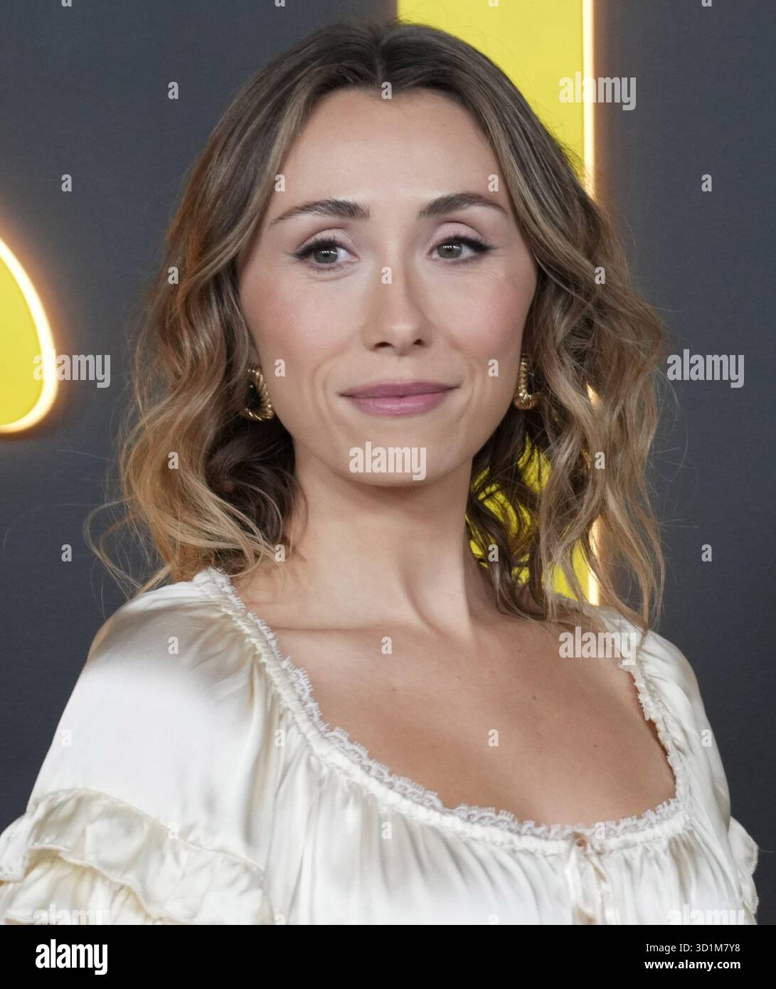 Caitlin Reilly arrives at the HBO Original's I LOVE LA Los Angeles ...