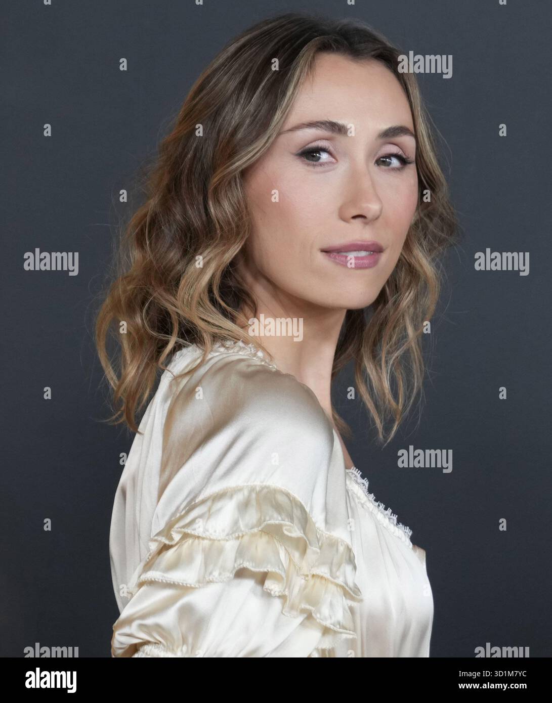 Caitlin Reilly arrives at the HBO Original's I LOVE LA Los Angeles ...