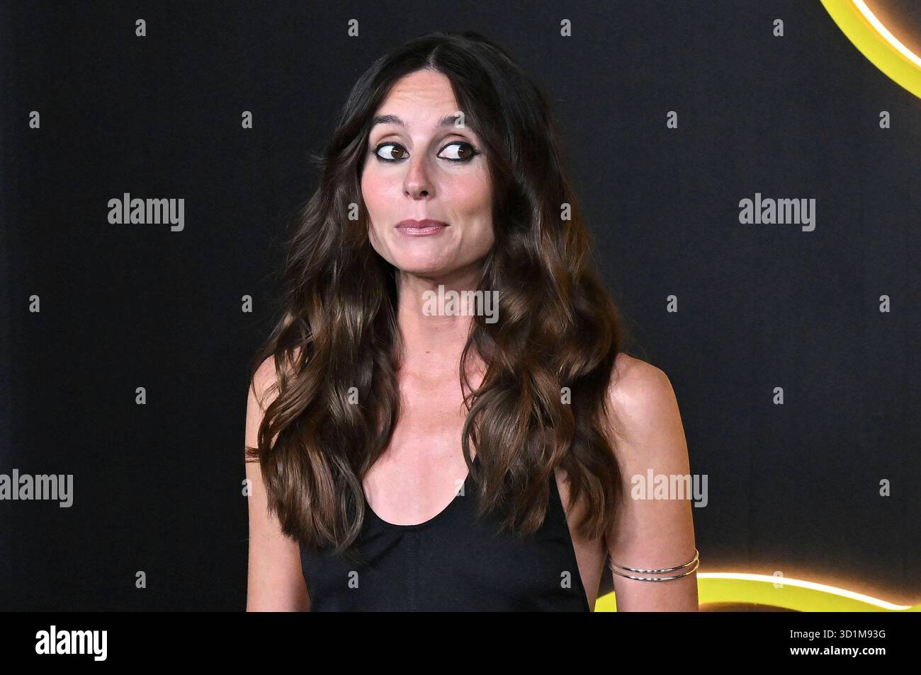 Mary Beth Barone bei der Premiere der HBO Max-Serie I Love LA im ...